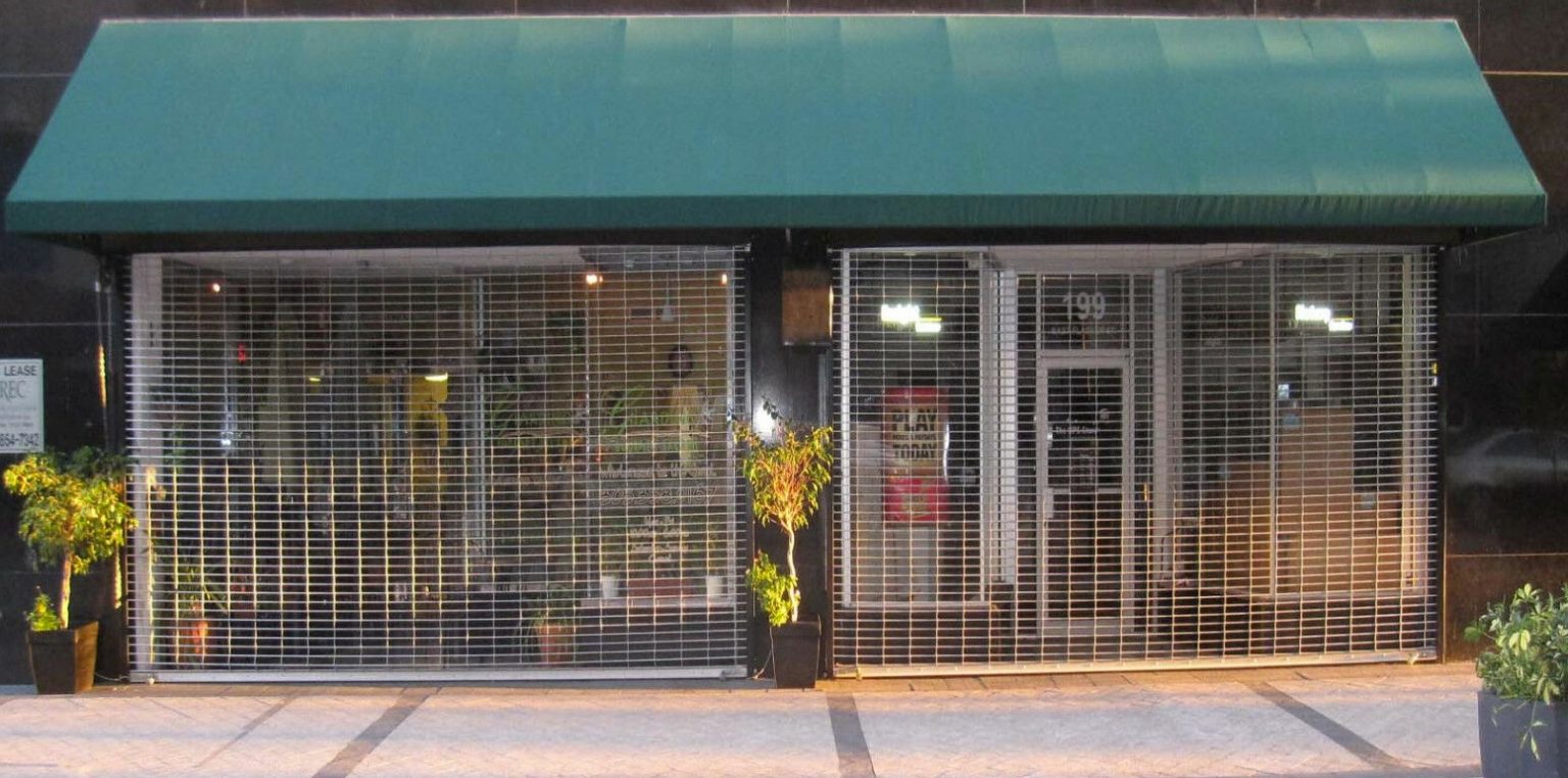 Roll-Up Storefront Doors – PAYLON – Industrial Roll Up Doors